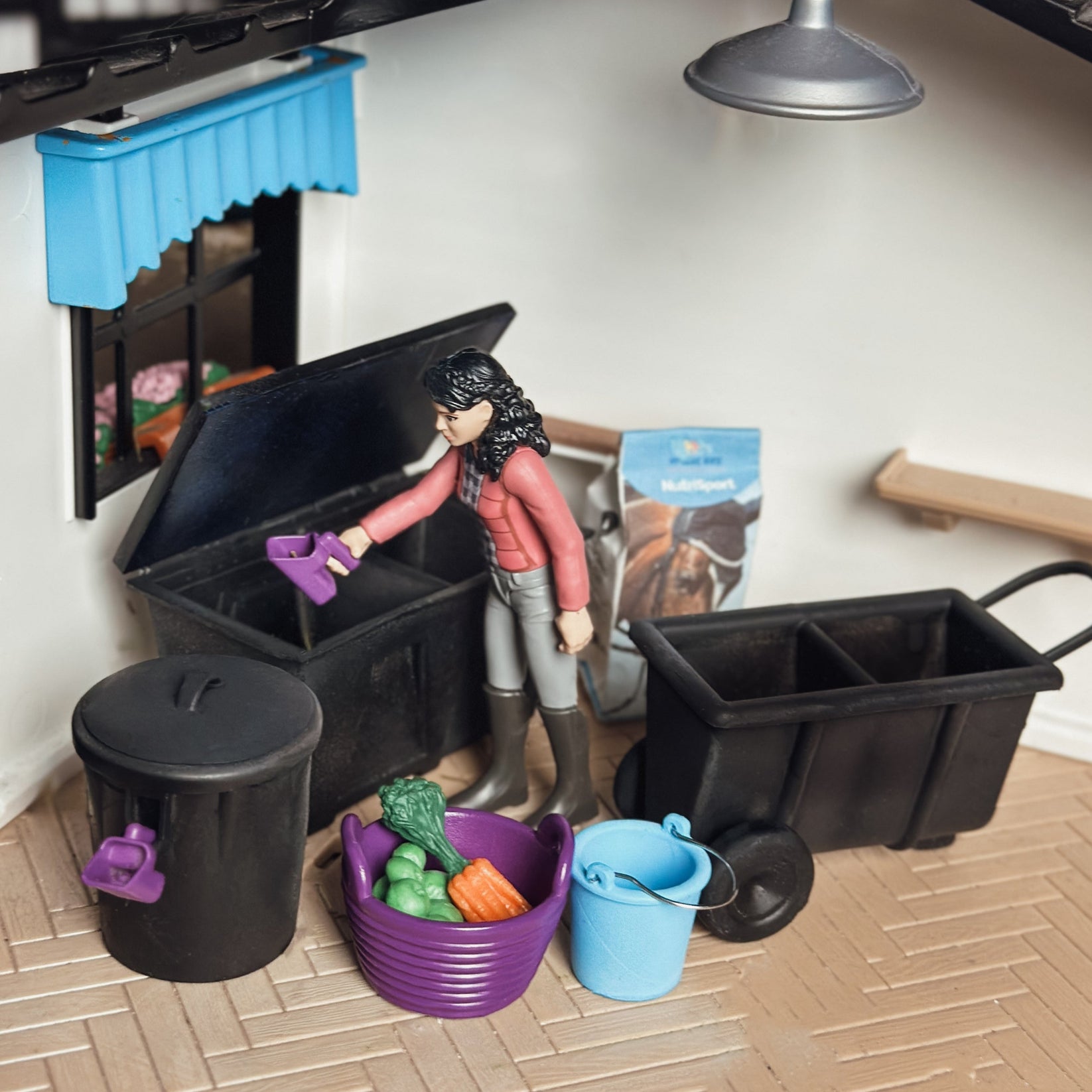 Feed Room Gift Set – My Model Horse