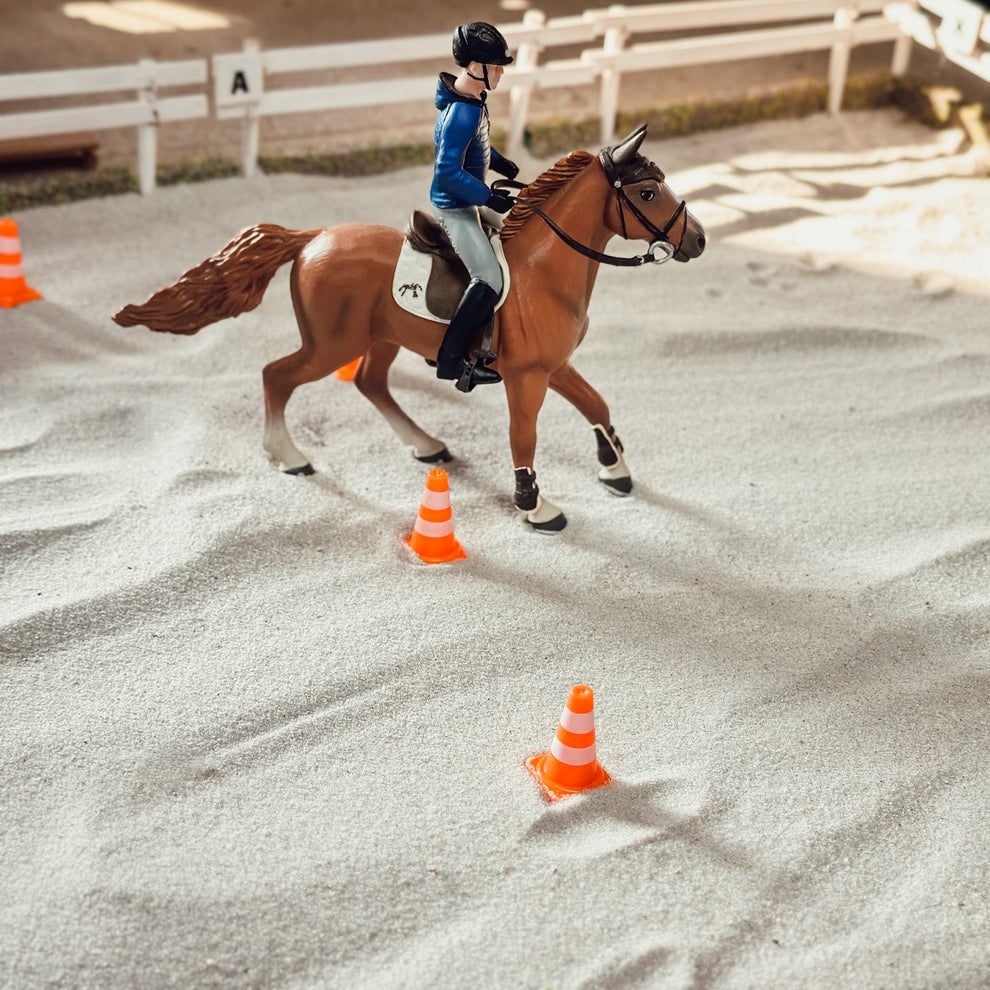 Traffic Cones – Set of 4 for Schleich model horses – My Model Horse